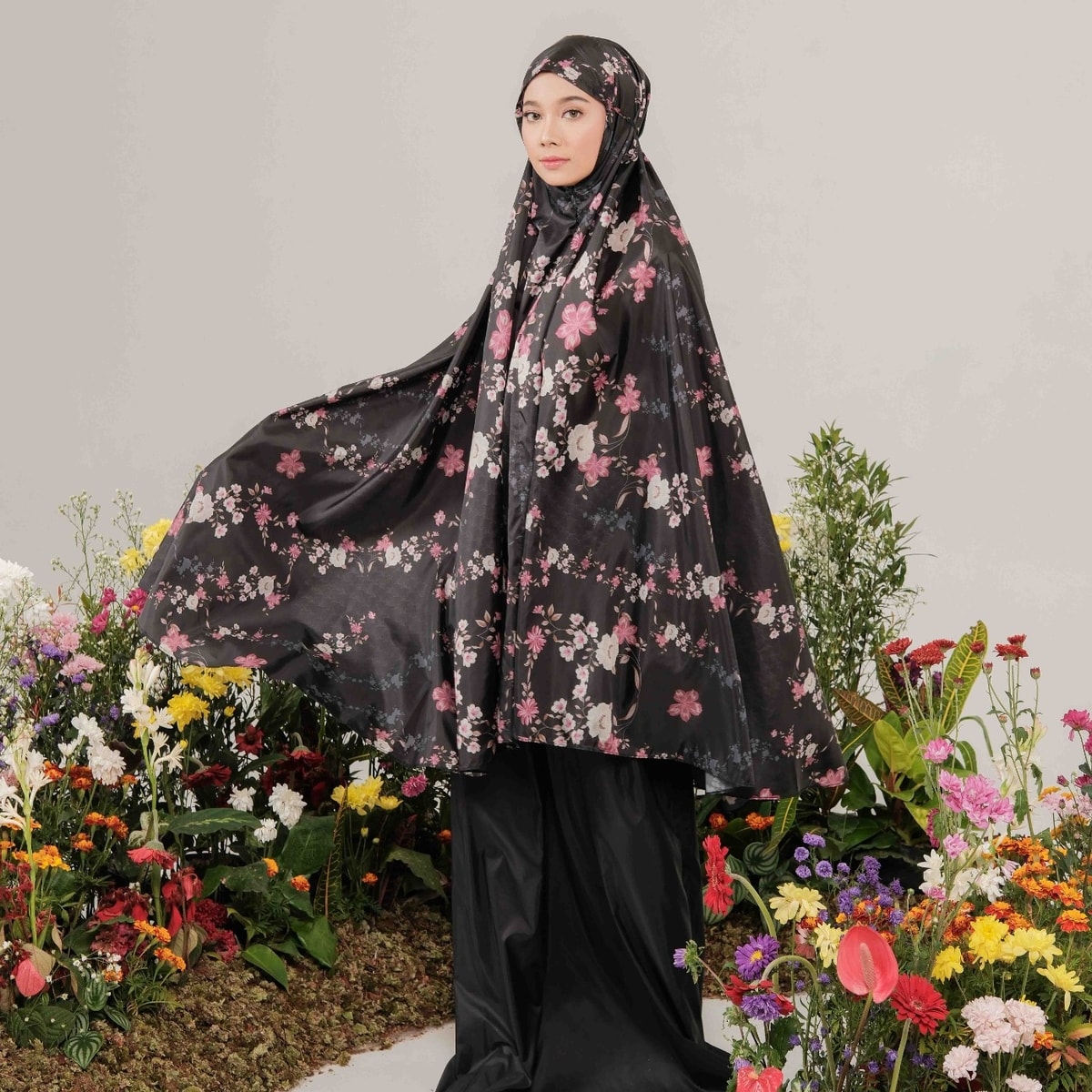MIDNIGHT POPPY ( MKN-P04-004 )