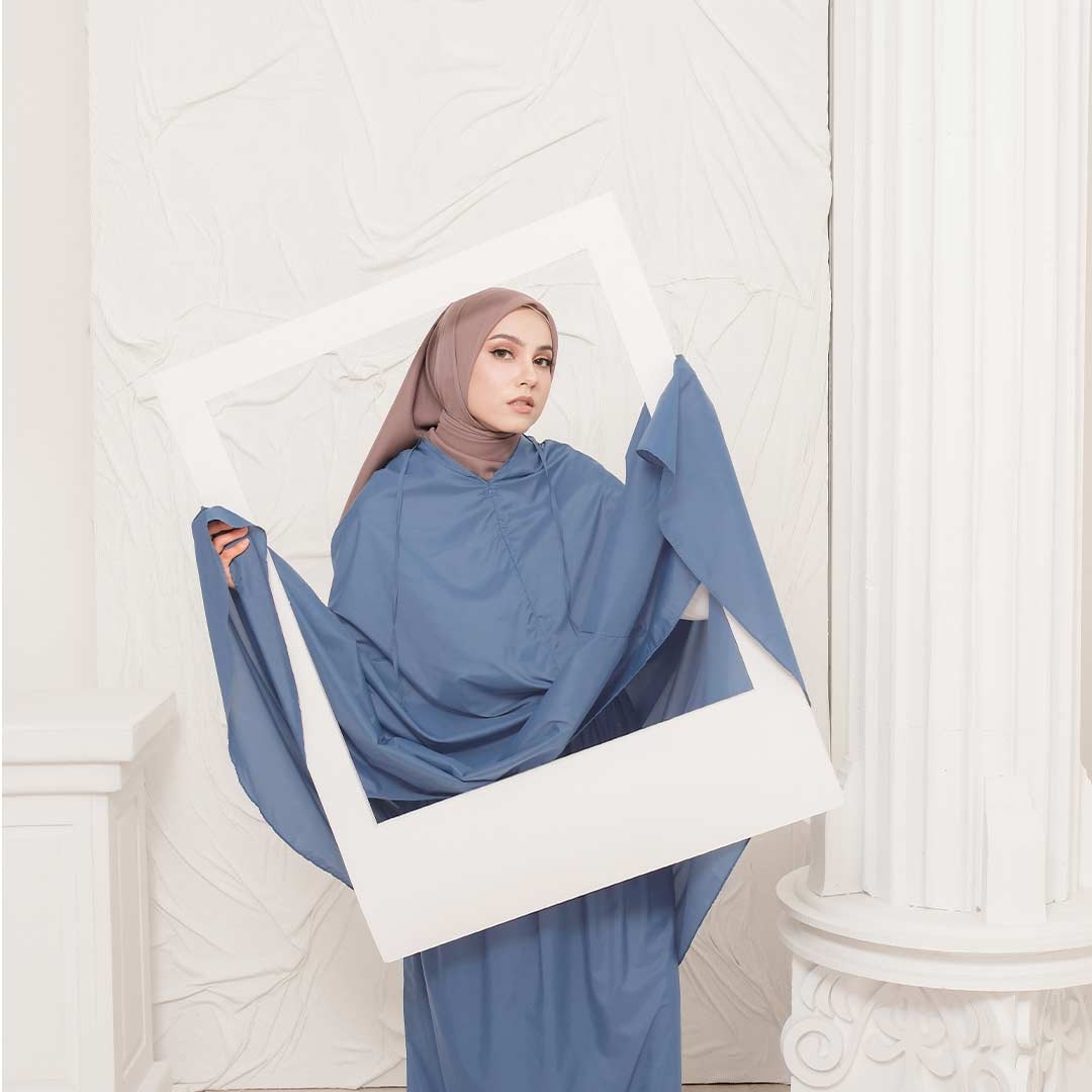 DUTCH BLUE ( MKN-067 )