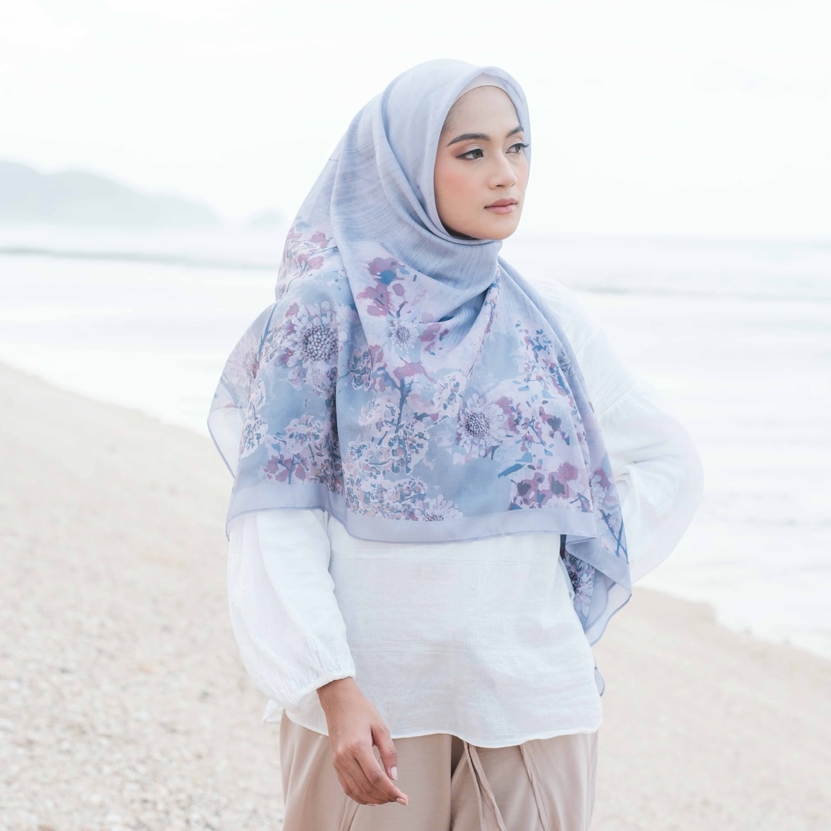 VORTE IN NEUTRAL GREY ( SPR-D8-005 )
