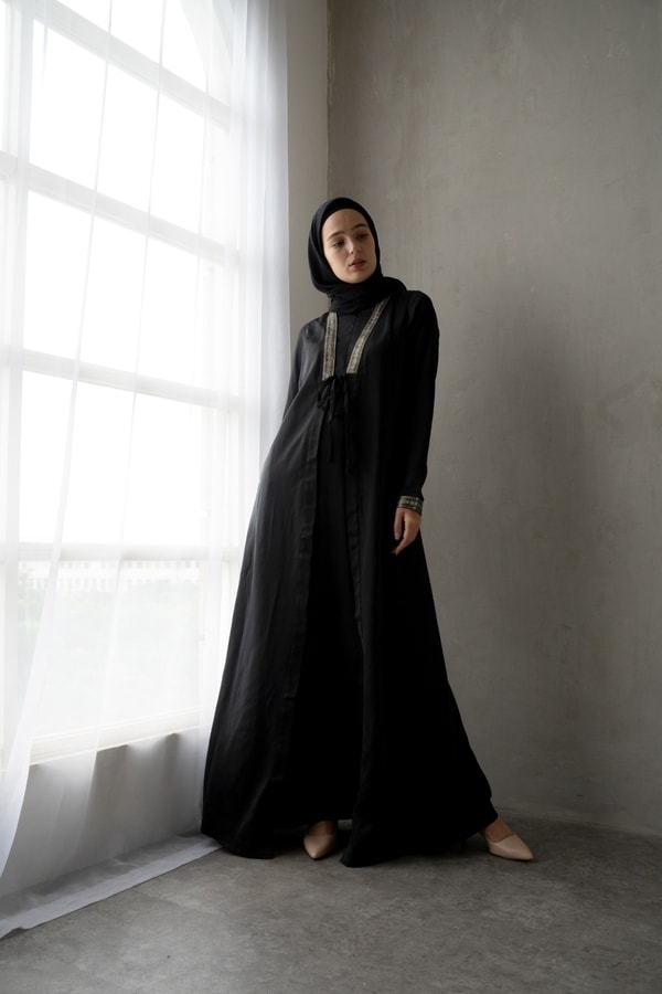 MODERN ABAYA
