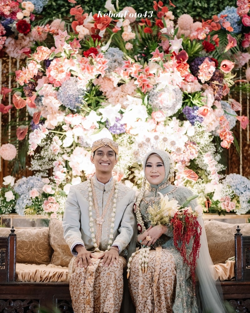 Nikma & Falah: Sensasi Akad di Masjid Paling Besar Se-Asia Tenggara