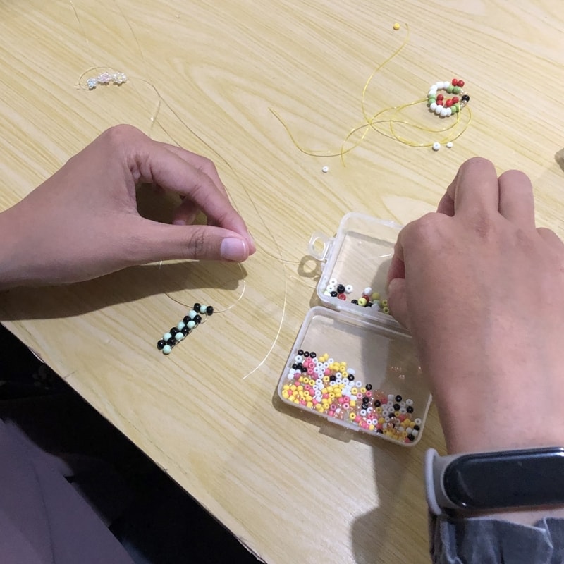 Wuffy Team Class - Make Your Own Beads